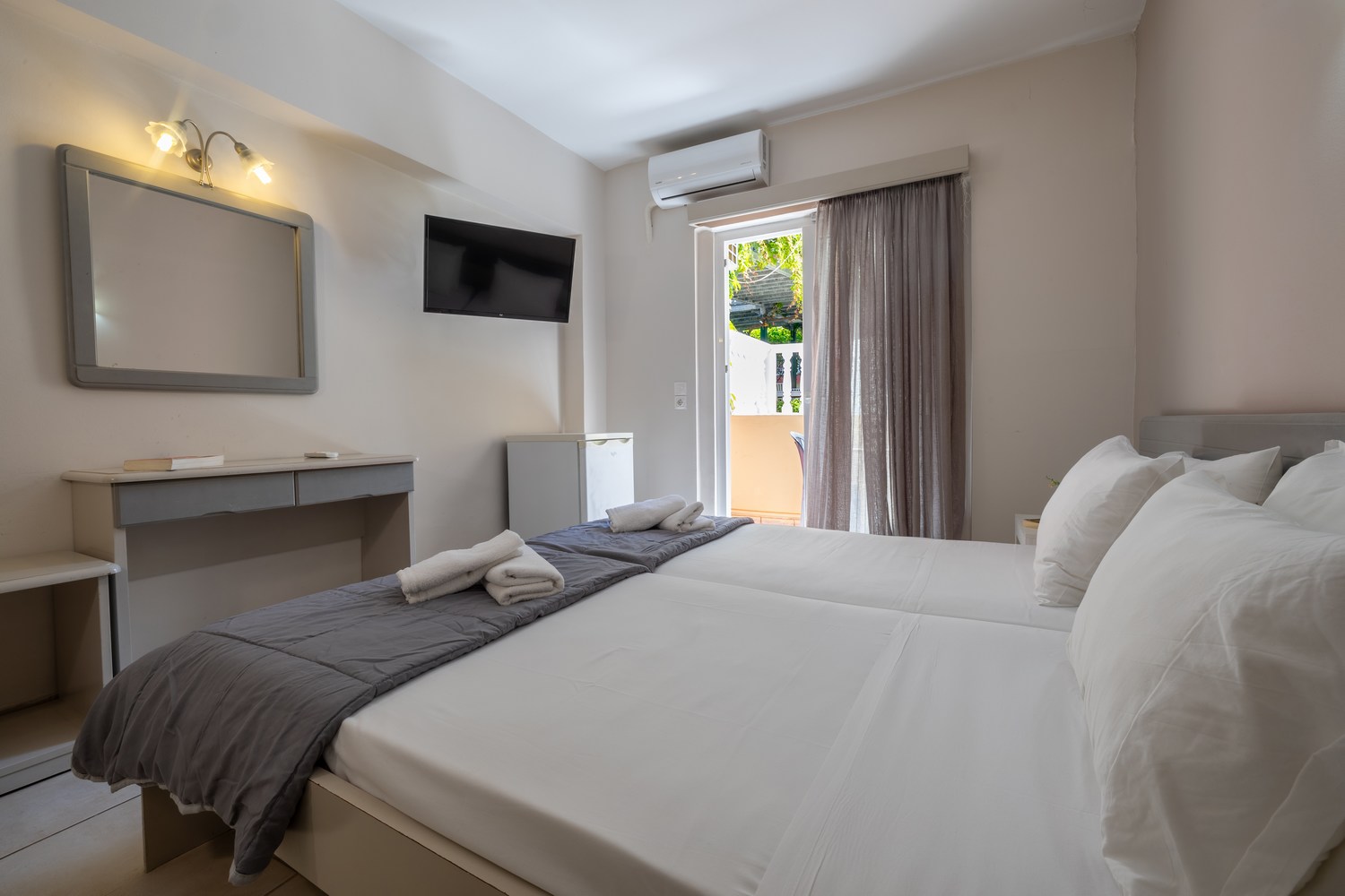 Twin or Double / Lower Floor - Rooms - Anastasia Beach Hotel by Zante Plaza